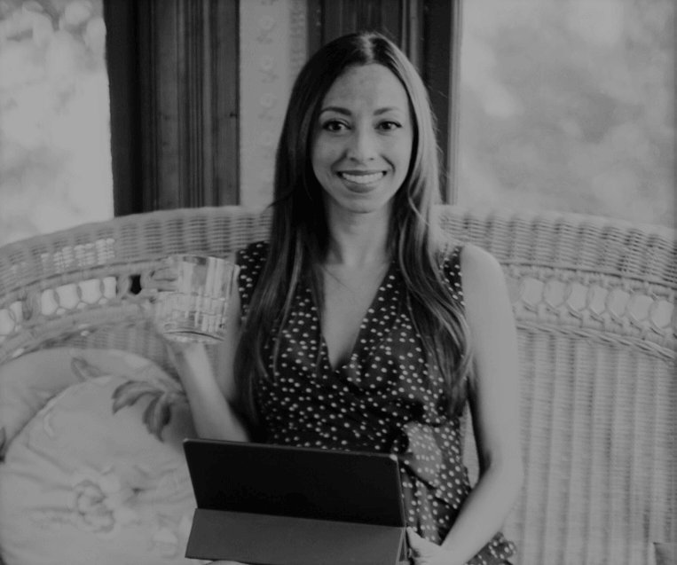 The Author • Author Roe Valentine